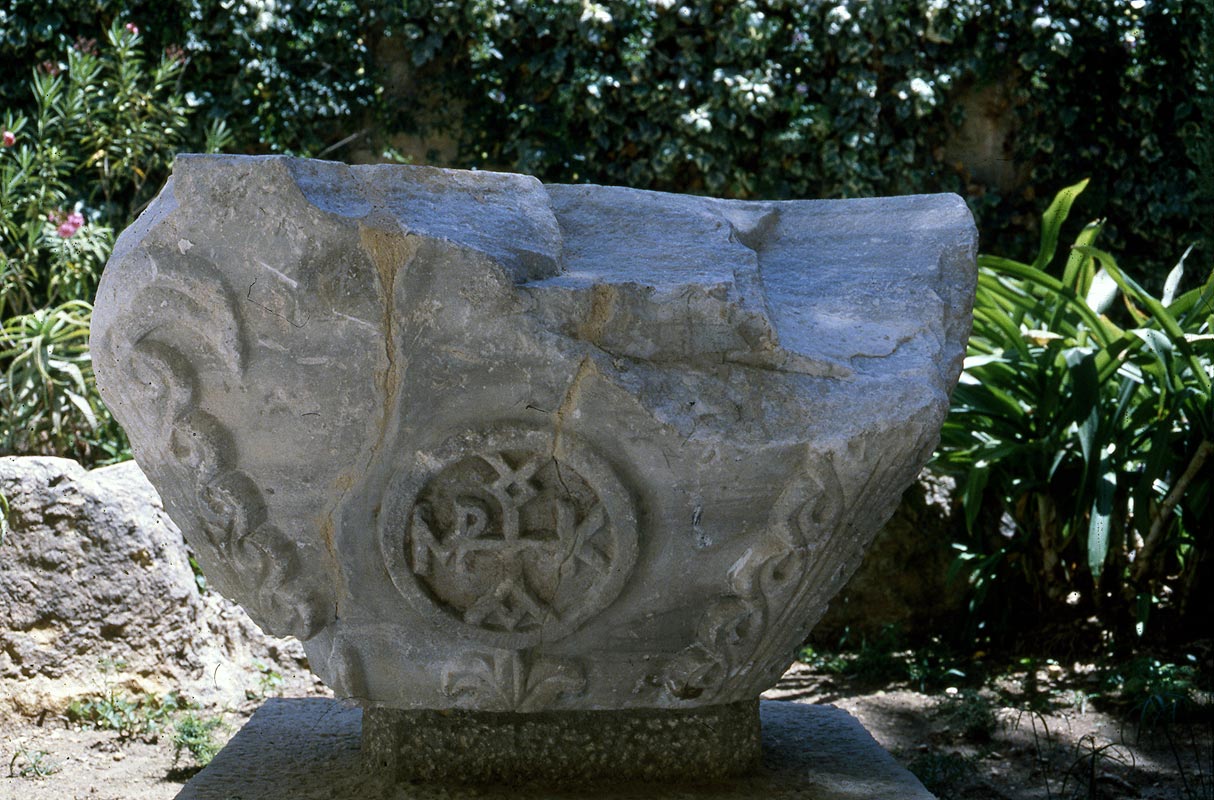 Let’s restore together the objects of the Holy Sepulcher | Pro Terra Sancta